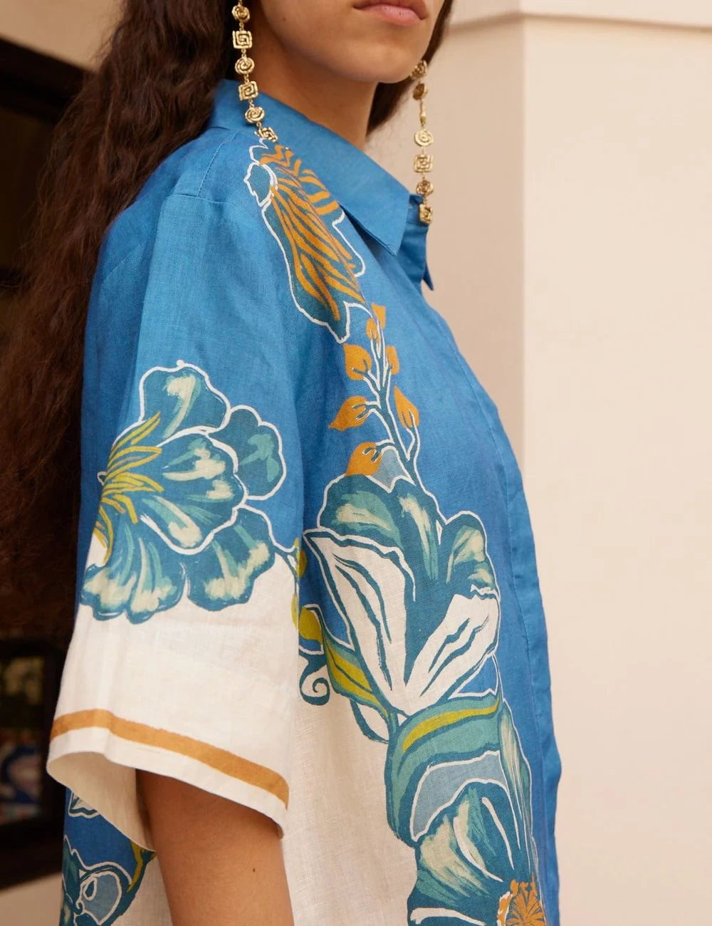 ALEMAIS Luda Shirt – Simple Caracters