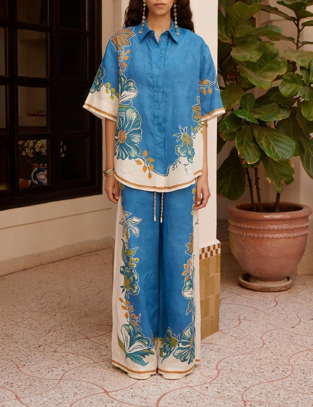 ALEMAIS Luda Shirt – Simple Caracters